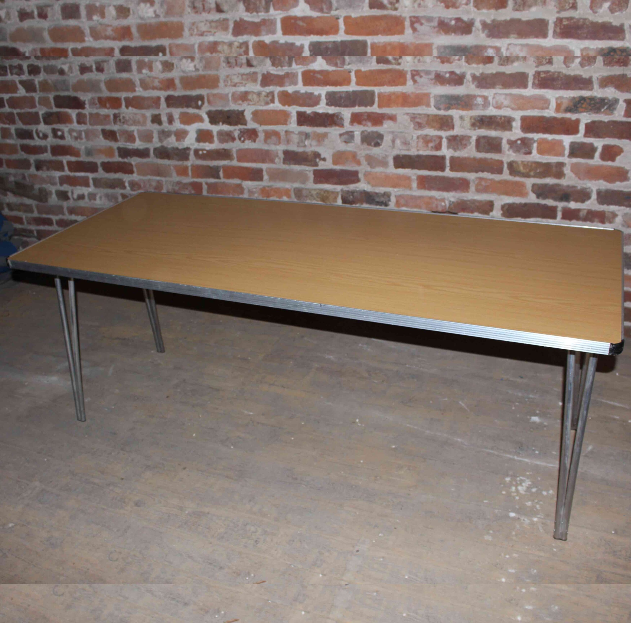 Rectangle Light Weight Trestle Table - 6ft x 2.5ft (1830x760mm ...